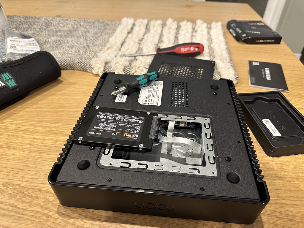 How to secure a 4TB hard drive inside a Nucleus One? - Nucleus Support ...